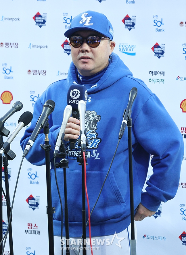 '원태인 강판→만루포 허용' 왜 송은범이었나, 사령탑 "광주에서 잘 던졌다, 김윤수는 준비 안 돼" [KS4 현장] | 스타뉴스