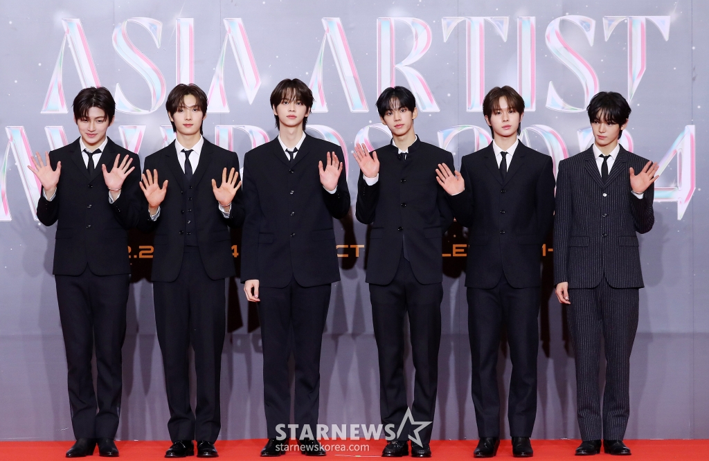 투어스·QWER·장다아, AAA 신인상 영광 "더 성숙한 사람 되겠다" [AAA 2024] | 스타뉴스