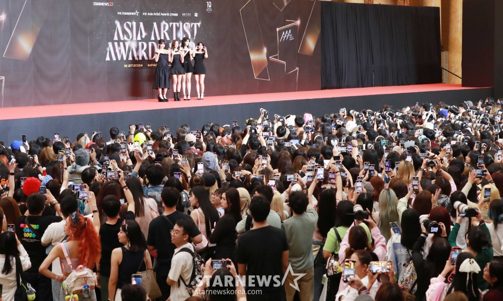 2024 AAA 레드카펫 '남다른 사이즈'[★포토] | 스타뉴스