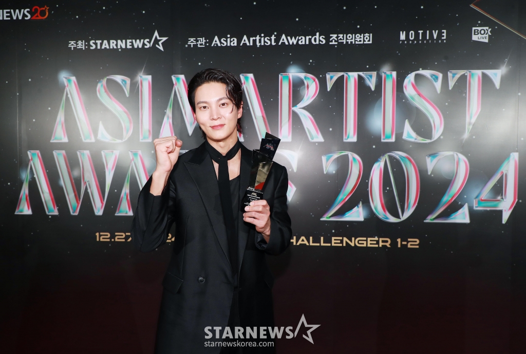 주원 '2024 AAA 화이팅'[★포토] | 스타뉴스