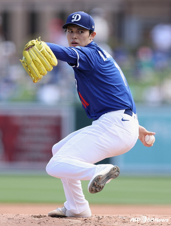 '160㎞ 없어도 충분해' 사사키, 2번째 시범경기도 완벽 '4이닝 41구 무실점→2G ERA 0.00' 도쿄시리즈 출격 준비 완료 | 스타뉴스