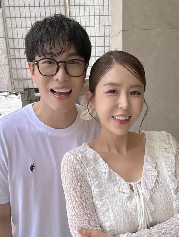 '문원♥' 예비 신부 신지 "마음의 병 생겨..김종민에 경제적 도움받아" 고백 [유퀴즈][★밤TView] | 스타뉴스