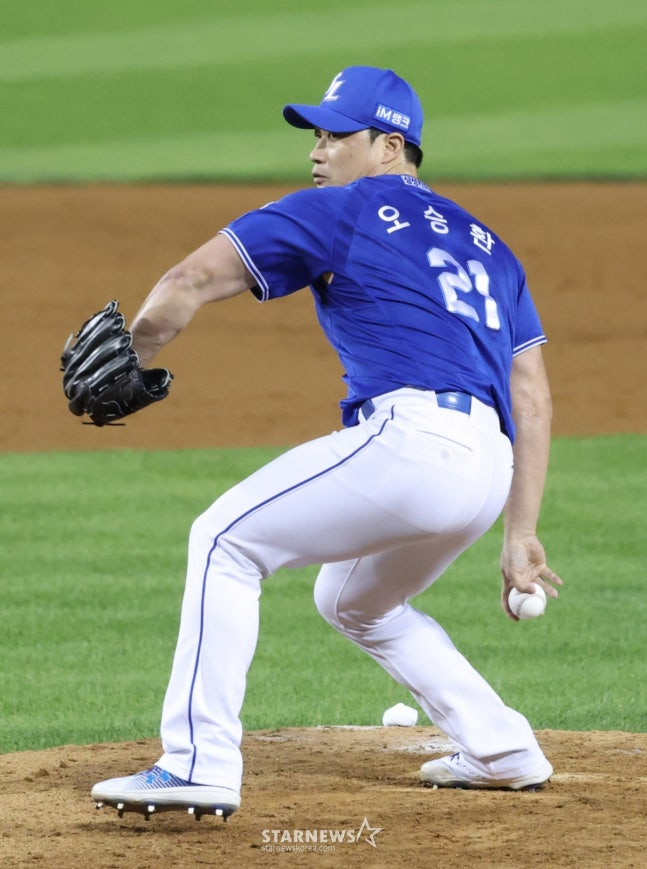 '오승환 은퇴' 日반응 "한신의 수호신, NPB 2년 연속 세이브왕에 빛나던 선수" | 스타뉴스