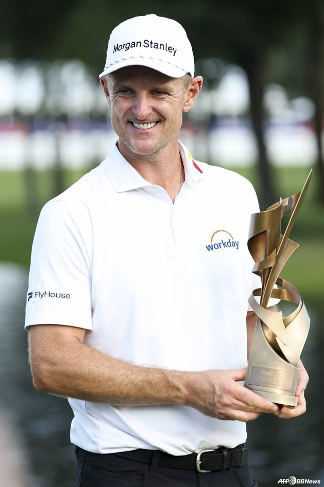 '45세' 로즈, PGA PO 1차전 우승 "세계 최고 꺾을 수 있다"... 김시우·임성재 2차전 진출 | 스타뉴스