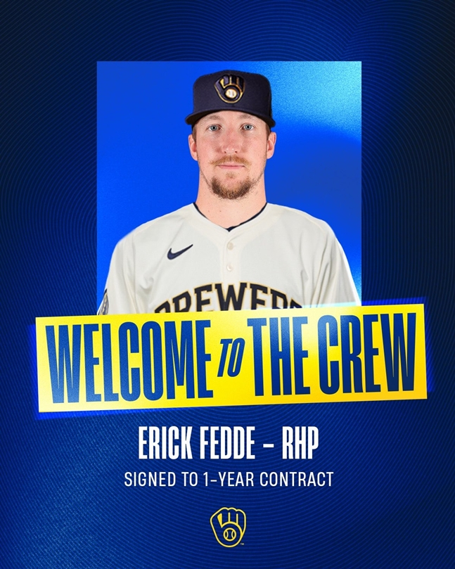 아직 인기 많은 'KBO MVP' 페디, 밀워키와 1년 계약→STL·ATL에 이어 한 시즌 3팀째 | 스타뉴스