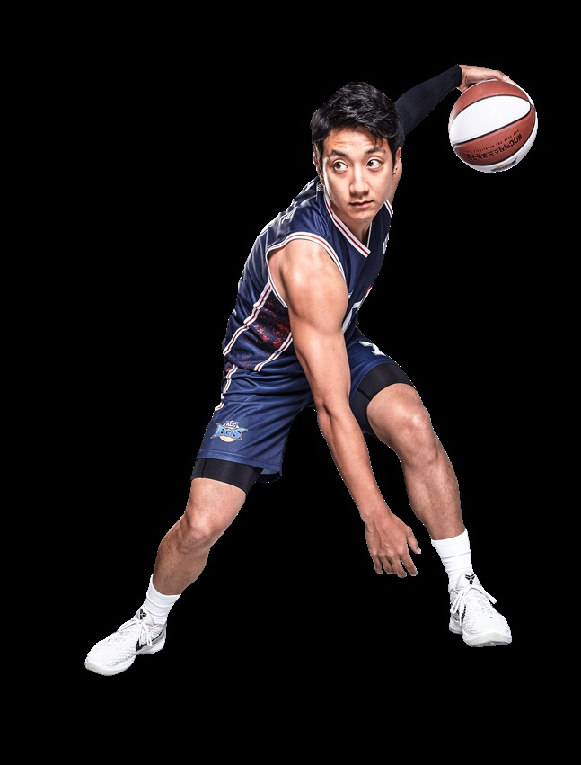 "허훈 다음주 돌아온다, 개막전도 OK" KCC 마침내 '슈퍼팀 시즌2' 완전체 가동 준비 [창원 현장] | 스타뉴스