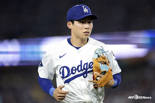 [오피셜] 김혜성 ML 첫 시즌부터 가을야구 간다! NLWC 26인 로스터 전격 합류, "수비·주루 도움될 것" 사령탑 기대 부응하나 | 스타뉴스