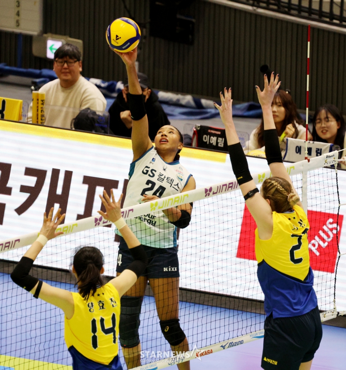 [Photo] "Yeon-ta is the best." Raina