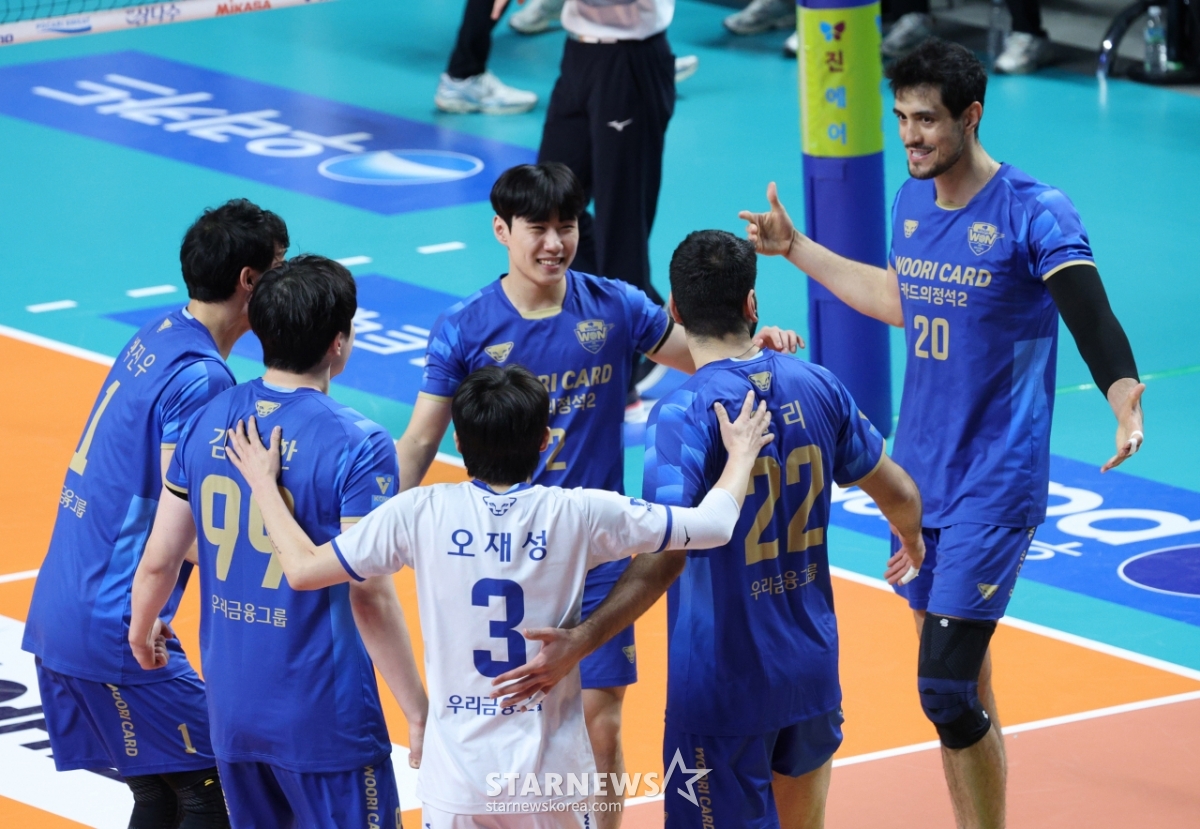 [Photo] "Seungri was easy."