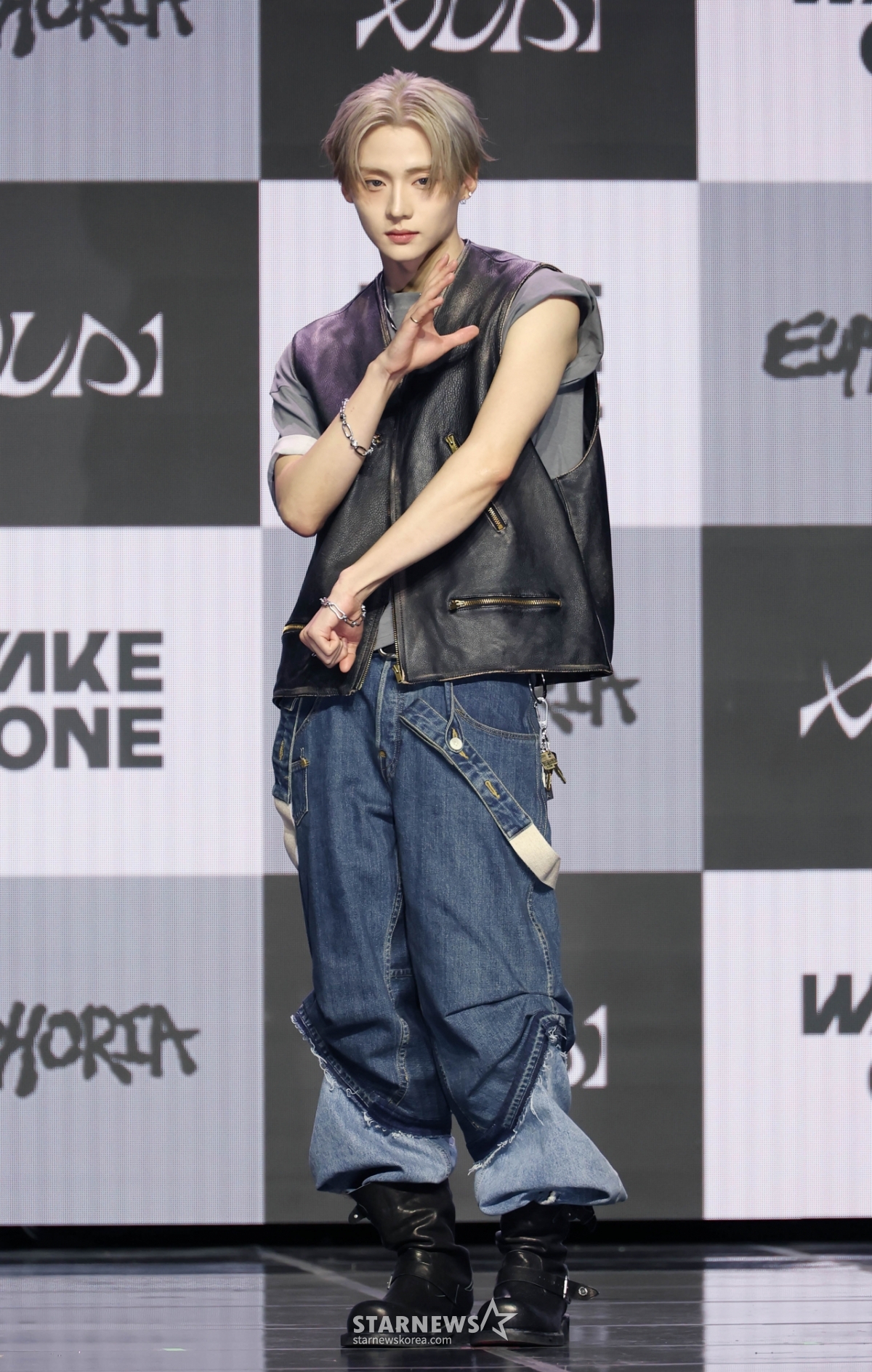 Alpha Drive One Senate 'Pose Chic' [★Photo]