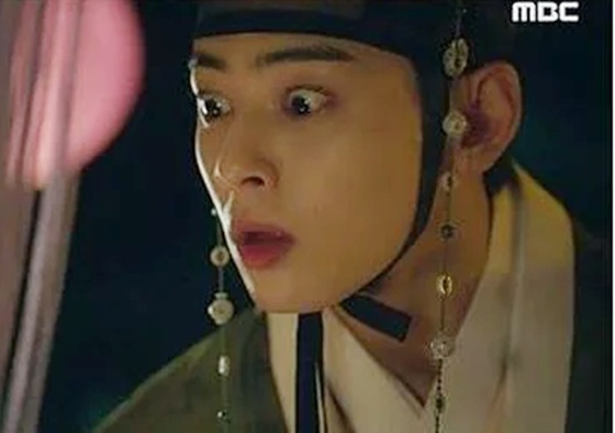 Acting? Singing? What do you mean..What is "Cha Eun-Woo right now ...