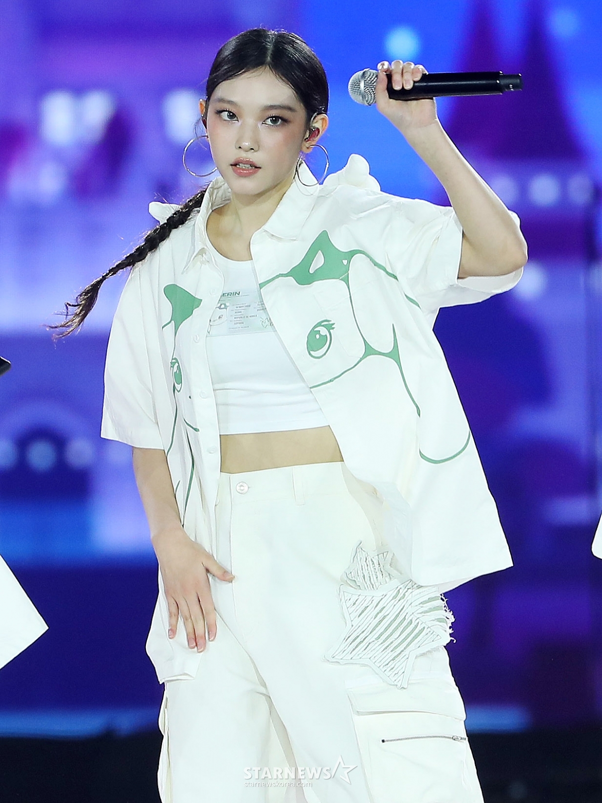 'NU'EST W' không ngừng nghỉ'..Nữ thần tượng Ha Rin đứng thứ 2 trong BXH ...