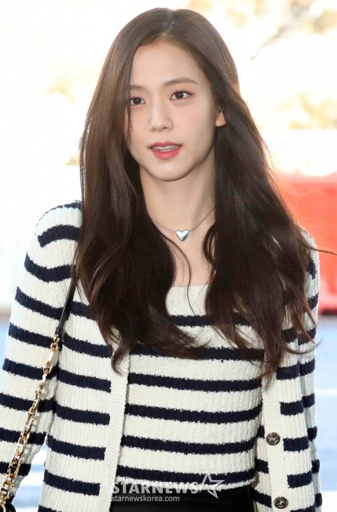 지수, 내일(2일) '인기가요' 방송 불발..9일 무대 공개[★NEWSing] | 스타뉴스