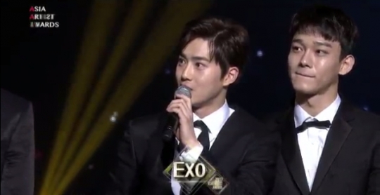[2017AAA]엑소, 인기상 수상 | 스타뉴스