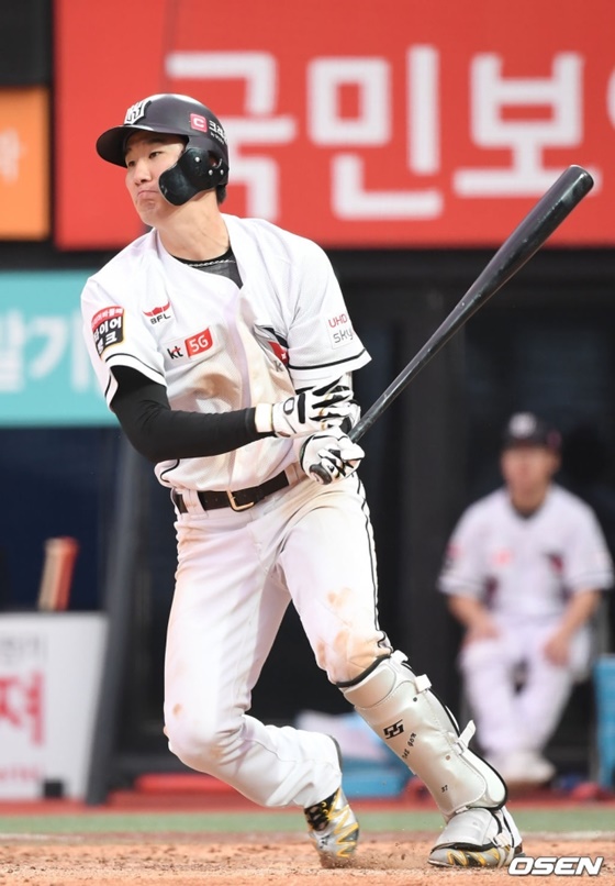 리뷰] '8회 역전극·오태곤 2타점' KT 7-6 신승, 키움 3연승 저지 | 스타뉴스