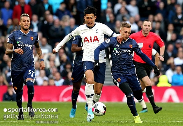 [EPL 9R] '손흥민 골대 강타' 토트넘, 왓포드와 1-1 무승부...연패 탈출 | 스타뉴스