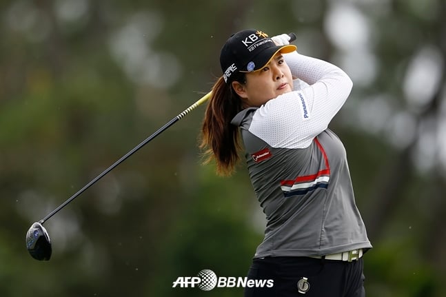 'LPGA 20승 무산' 박인비 "18번홀에 발목... 이것이 골프다" | 스타뉴스