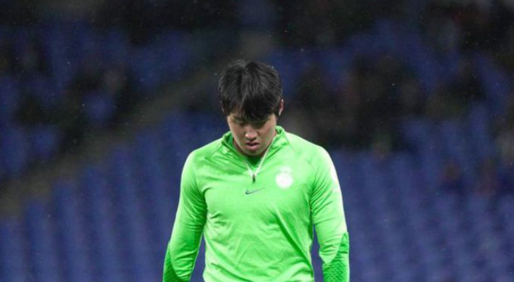 '이강인 구단과 불화 현실화' 팀 공식 SNS까지 언팔했다 "EPL 2팀 제안 받고도 외면" | 스타뉴스