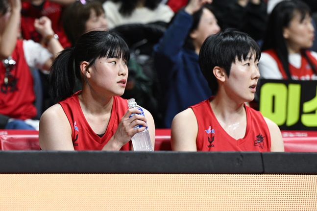 완전체 BNK 마지막 퍼즐 '슈퍼소닉'이 돌아왔다! 4Q 쐐기 3점포 '쾅쾅'→91.7% 확률 잡았다 [부산 현장] | 스타뉴스