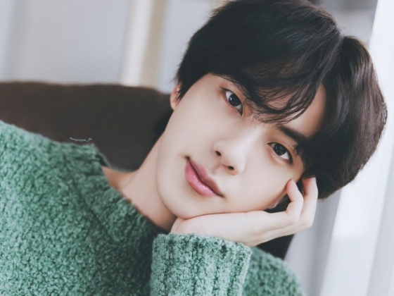 BTS Jin's 'The Astronaut' re-enters the US Billboard's Wild Digital Song Sales Chart - STARNEWS